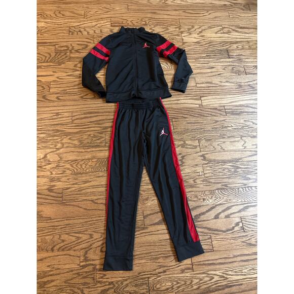 Nike | Matching Sets | Boys Large Nike Air Jordan Tracksuit Set Black ...